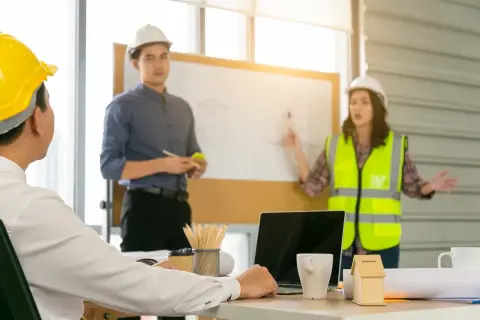 Industrial Training: types and how to manage