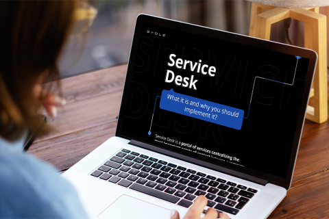 [Infographic] Service Desk: What Is It? Why Should You Implement It?
