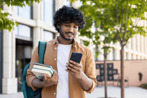 Mobile learning: tudo sobre o método que usa celulares em sala de aula