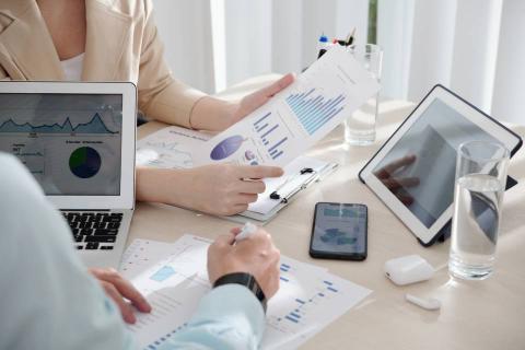 Process Indicators: What Are the 17 Main Types? How Can You Monitor Them?